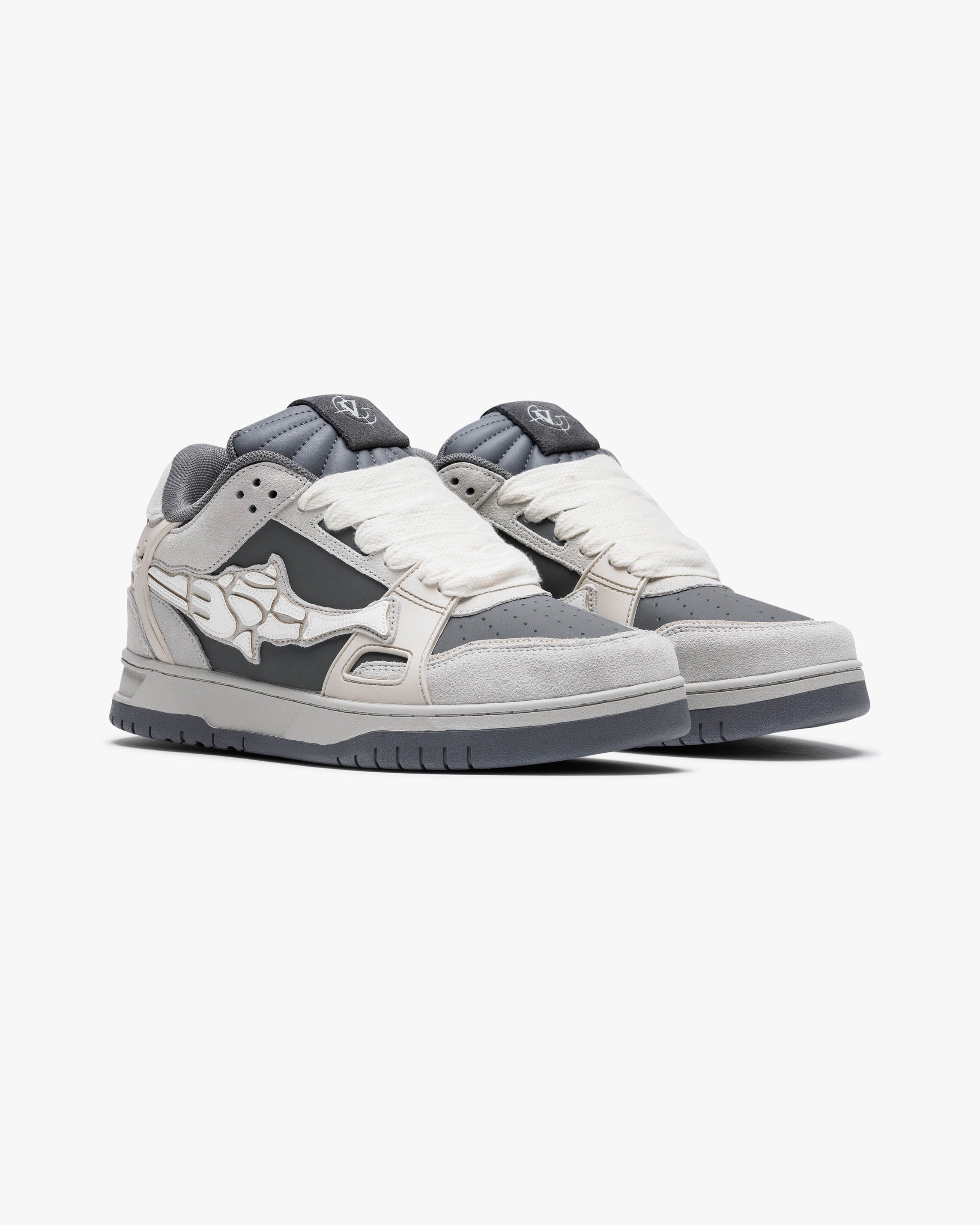 AKIMBO LOWS "BLACK PHANTOM" – VICINITY