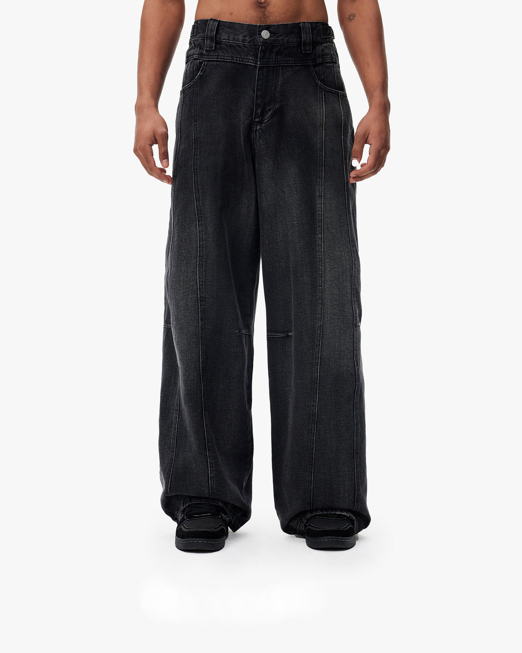 NEW ARRIVALS – VICINITY